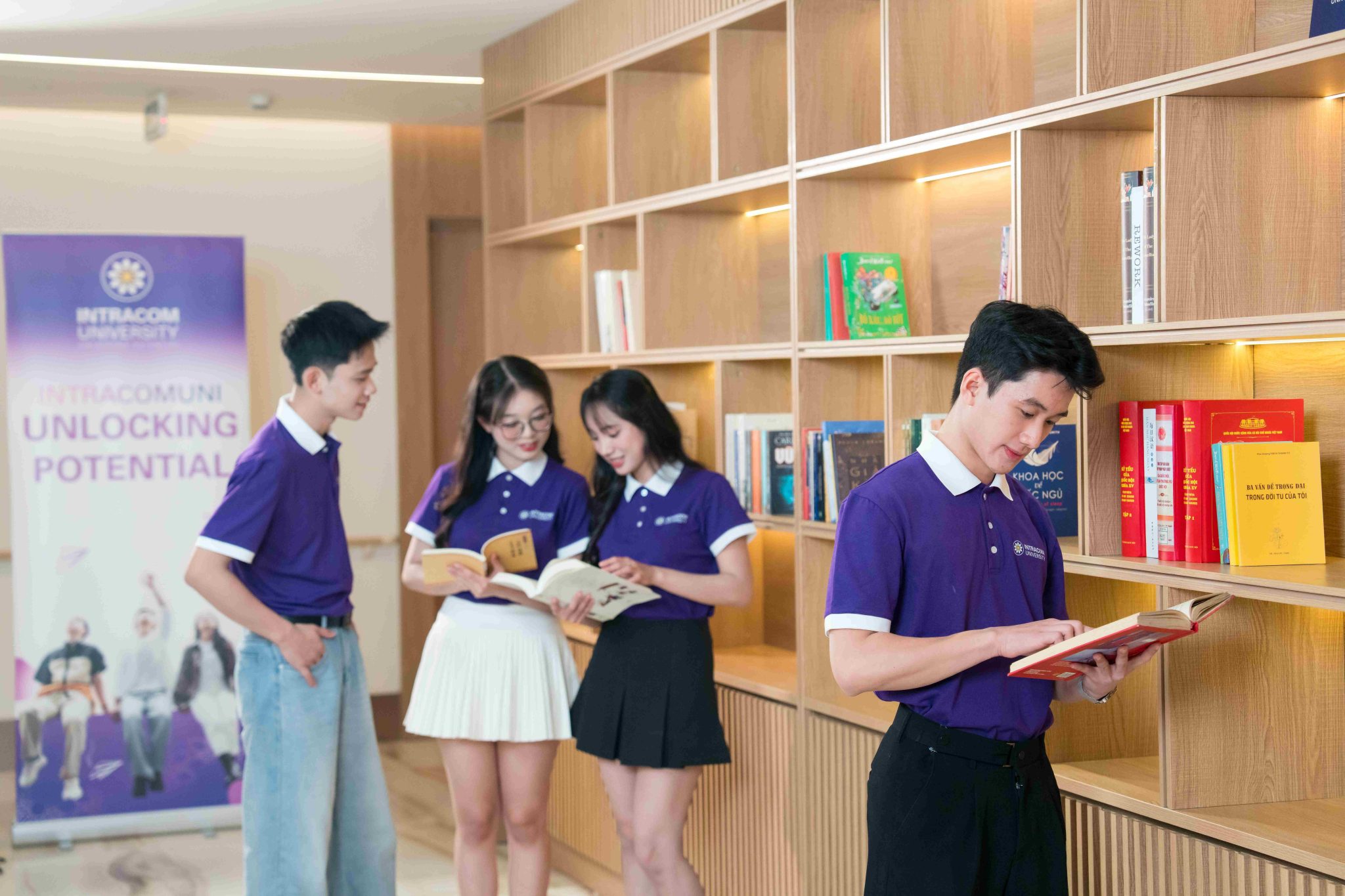 Trang chủ - Intracom University